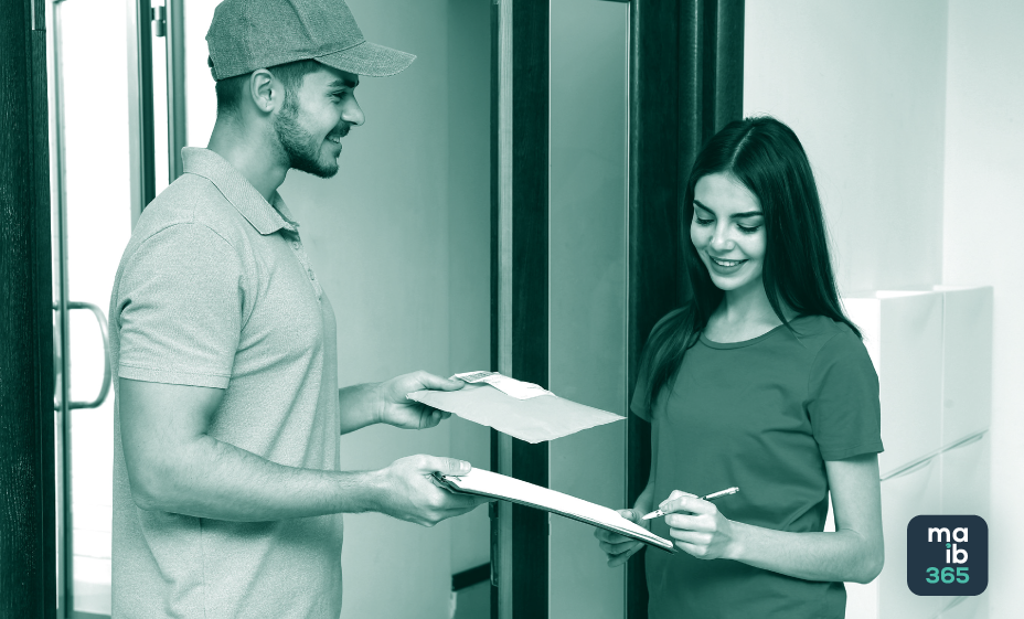 Ai nevoie de un card bancar? Maib ți-l livrează gratuit, oriunde în ...