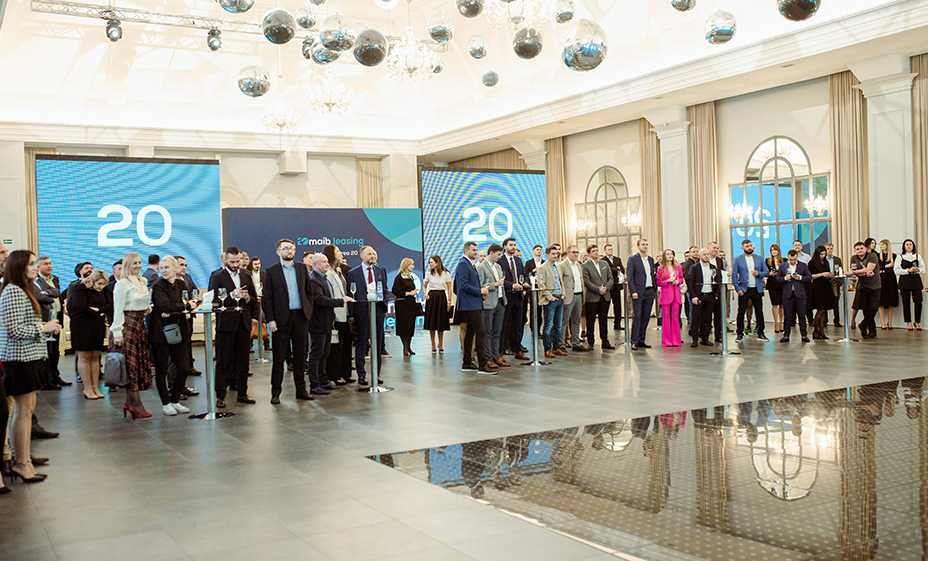 Leasing to power of 20: Happy Anniversary, maib leasing! | maib