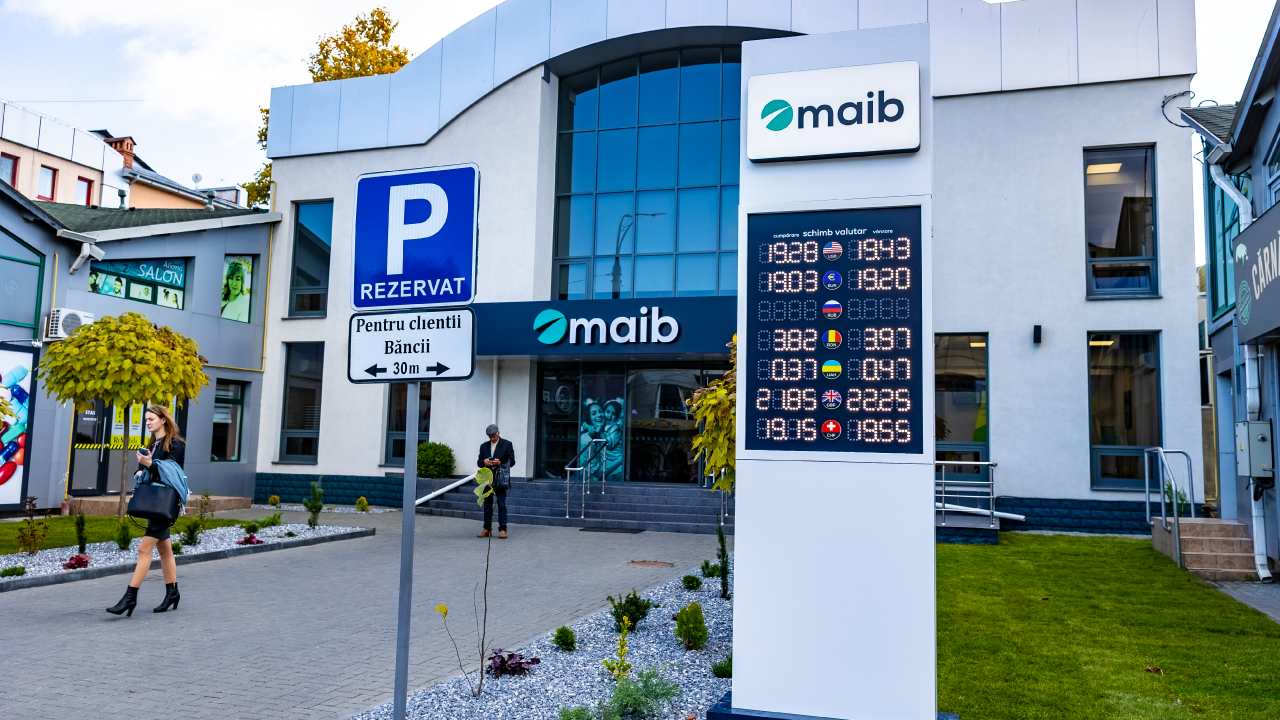 Sucursala „Hâncești” maib se aliniază noii identități de brand | maib