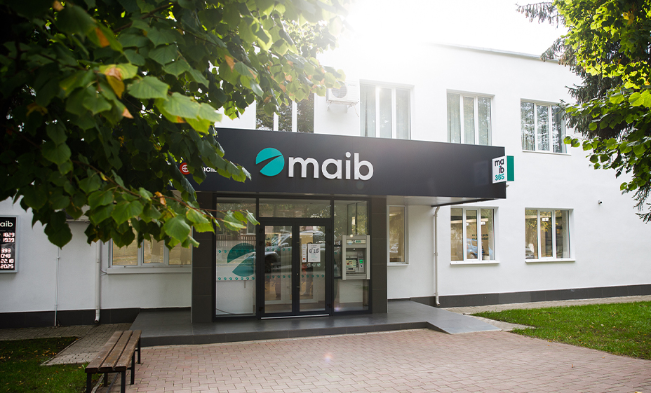 Sucursala maib Glodeni: spații centrate pe client, comode și cu design ...