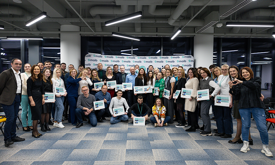 #we inspire leaders: 43 maib managers graduated from the “maib leaders ...