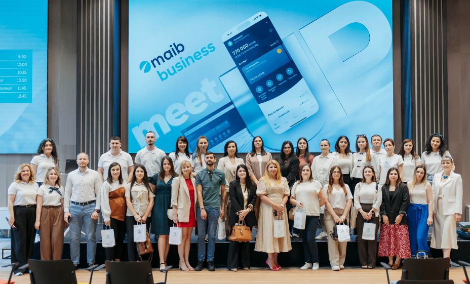 Maib провел встречу с пользователями internet - и mobile banking для ...